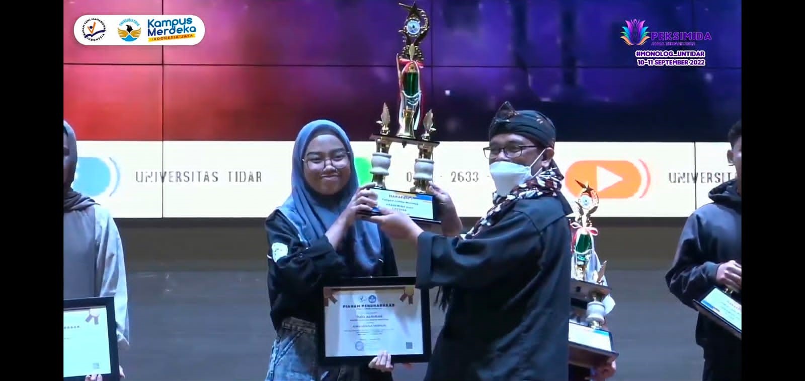 MAHASISWA FKIP UNIVET BANTARA RAIH JUARA DALAM PEKSIMIDA TAHUN 2022 ... MAHASISWA FKIP UNIVET BANTARA RAIH JUARA DALAM PEKSIMIDA TAHUN 2022 ...